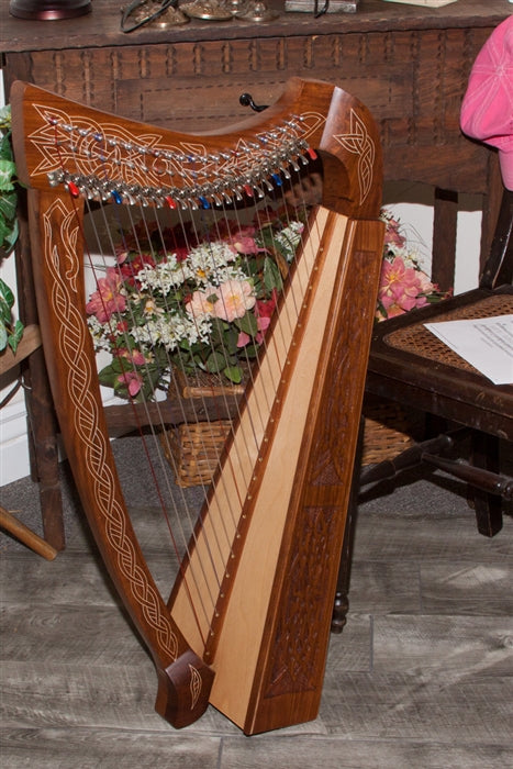 Beginner Harp Sale | Roosebeck Heather Harp Knotwork